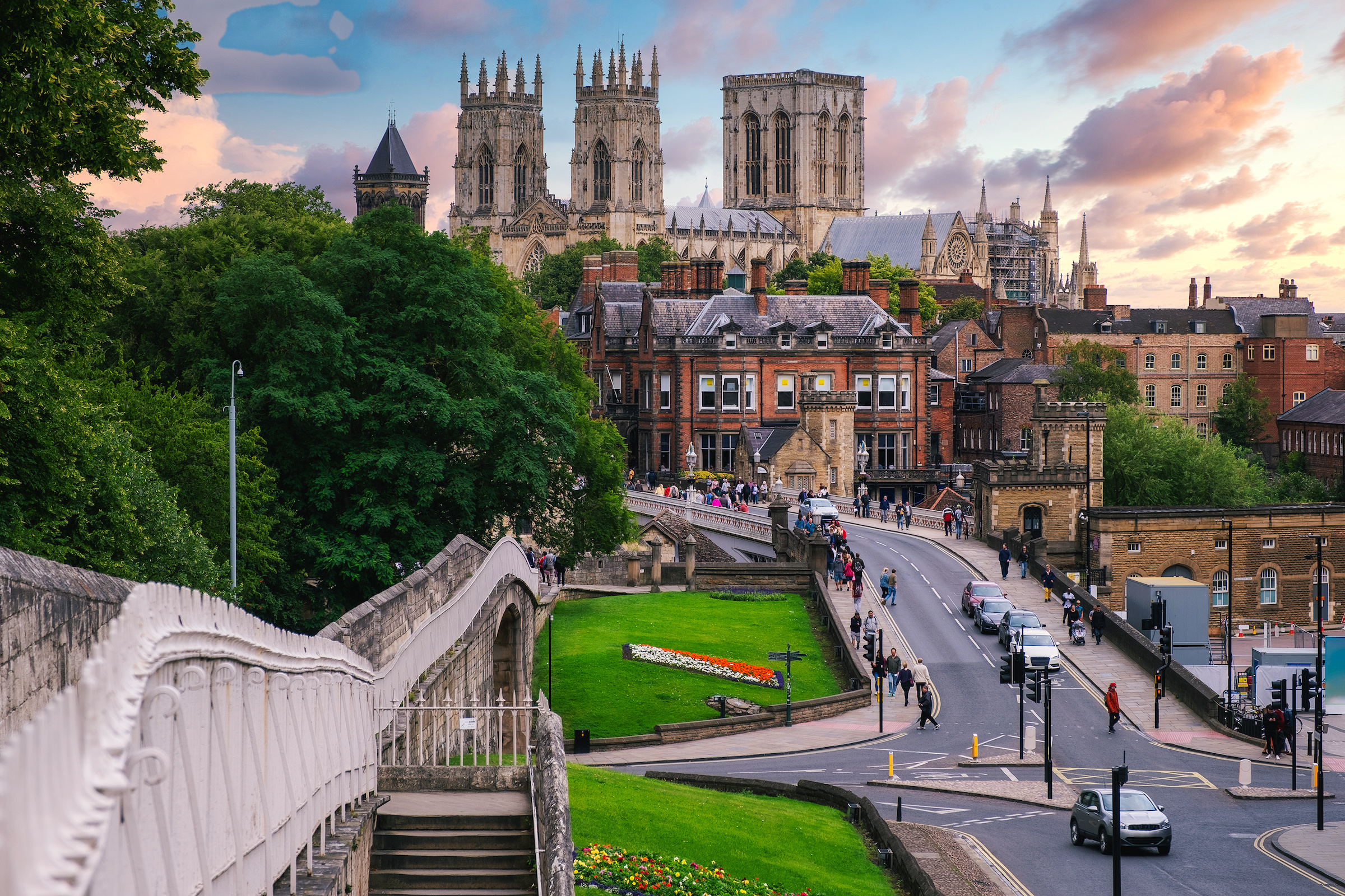 York | Travel Guide
